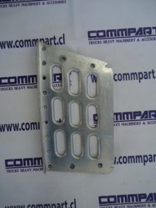 Estribo Volvo FH V-2 LH 20360788 - Commpart